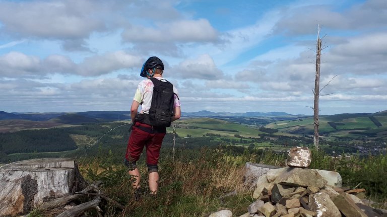 scenicpees | purveyors of scenic wees